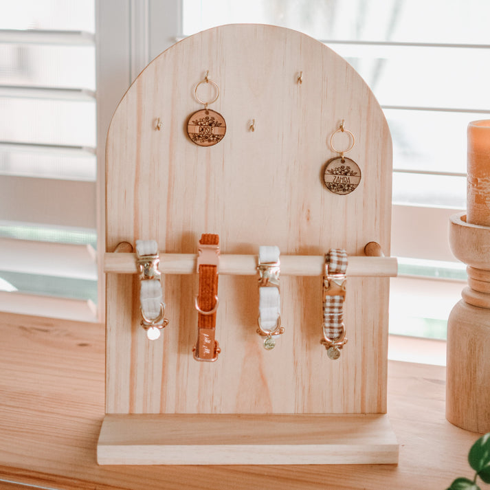 Arched Collar and ID Tag Stand – Timber n Tails